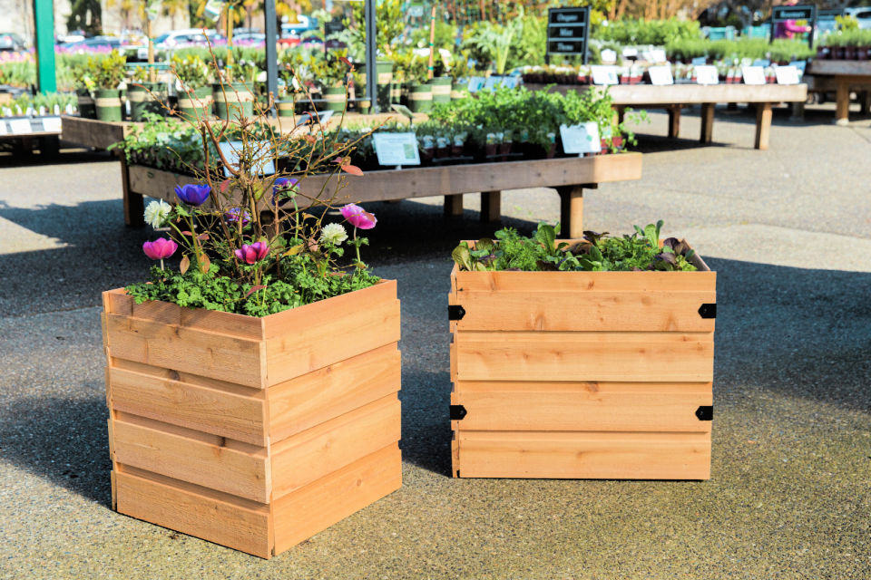 25 Free DIY Planter Box Plans To Build Your Own