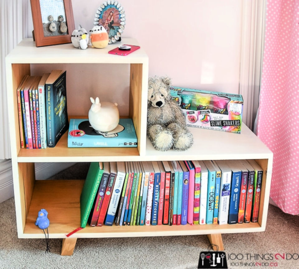 30 DIY Bookshelf Ideas with Free Plans - Pallet Ideas