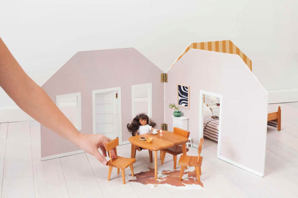 25 Free DIY Dollhouse Plans to Build Your Own Dollhouse